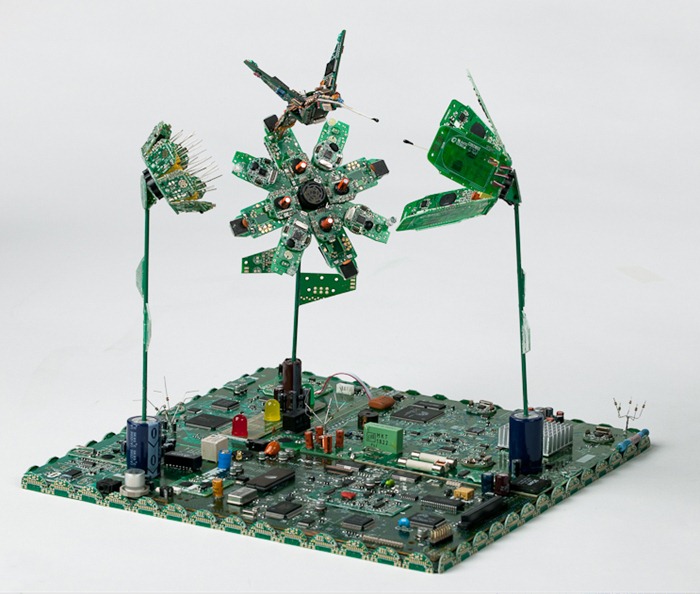 Brilliant Printed Circuit Board Sculptures by Steven Rodrig | Amusing ...